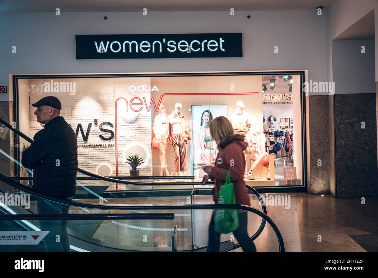 Womensecret hi-res stock photography and images - Alamy