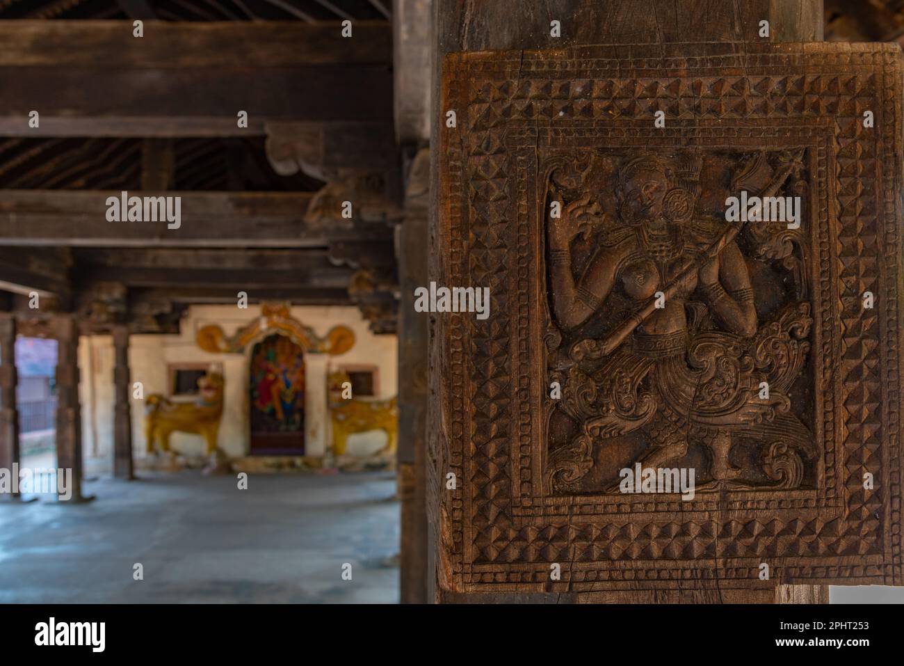 Wooden ornaments at the Embekka temple near Kandy, Sri Lanka Stock Photo - Alamy