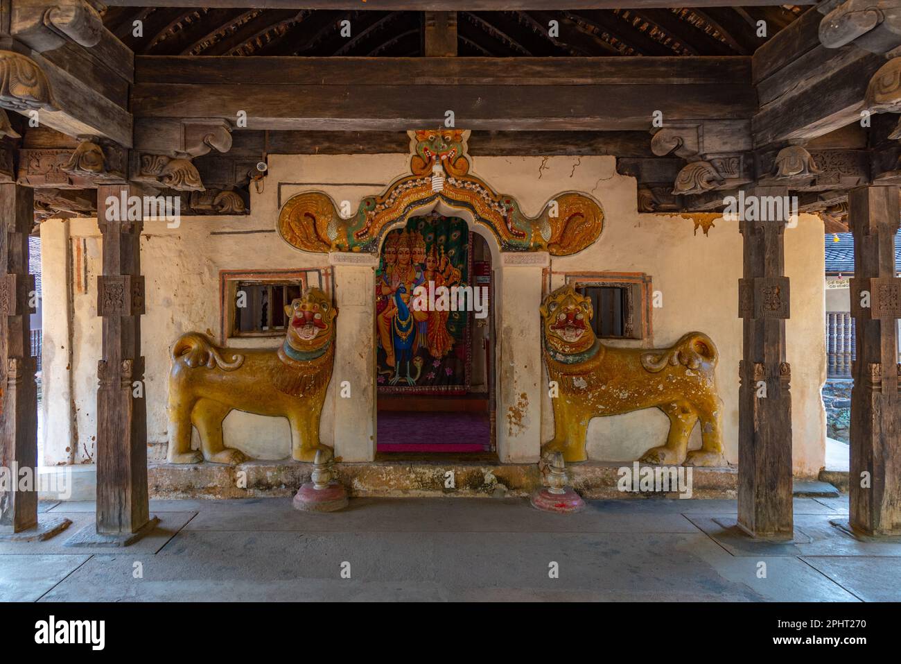 Embekka temple hi-res stock photography and images - Alamy