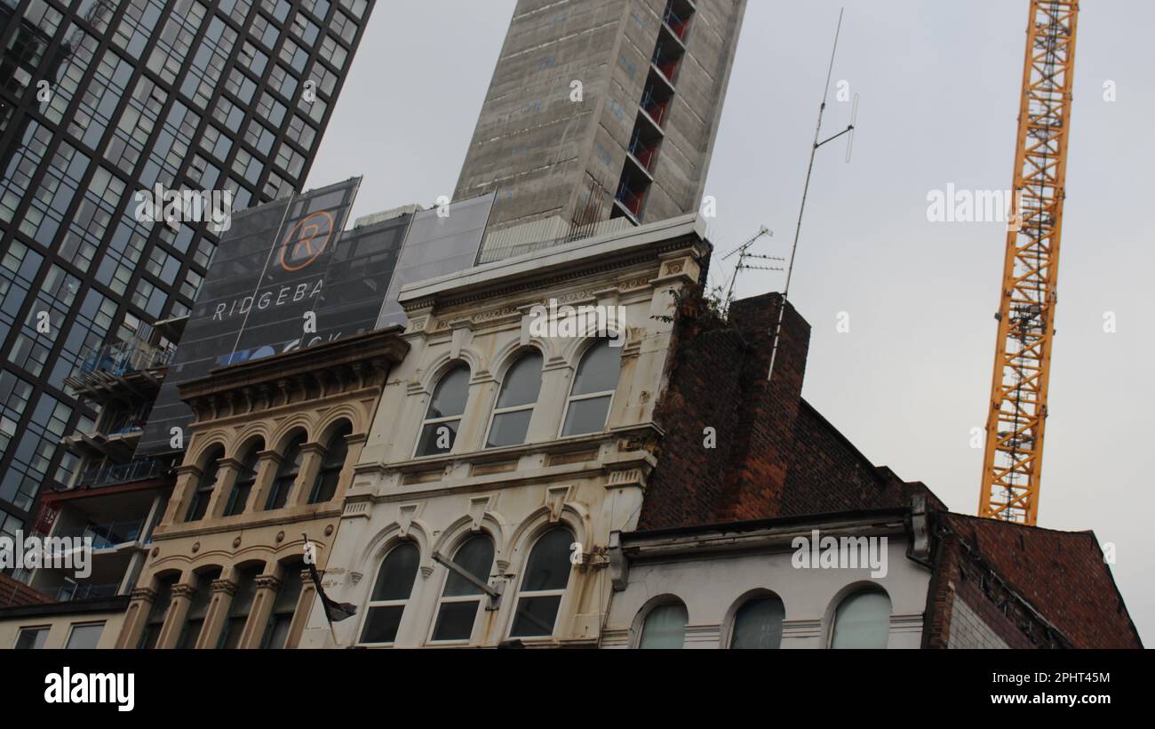 Manchesters gothic architecture hi-res stock photography and images - Alamy