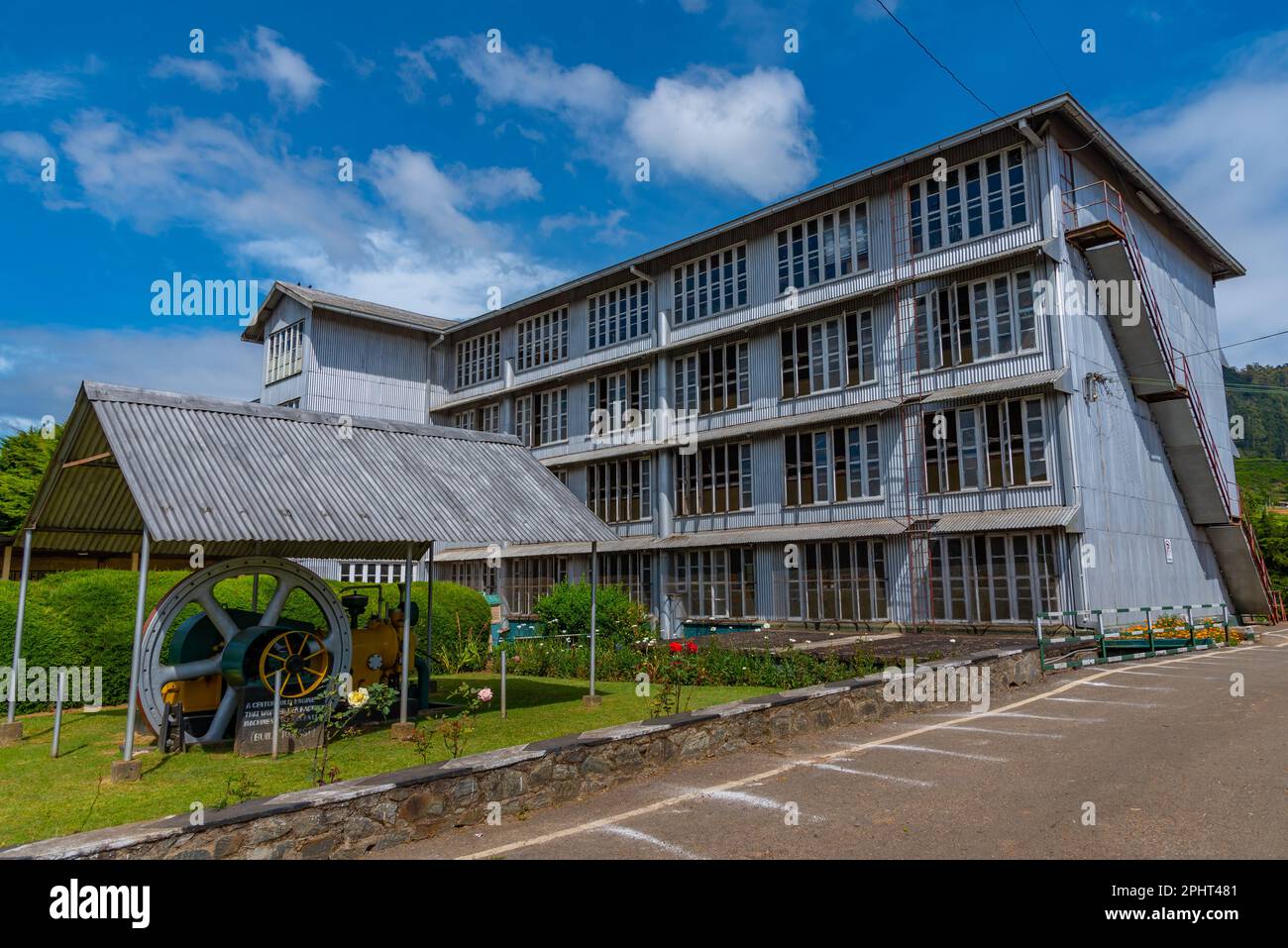 Pedro tea estate at Nuwara Eliya, Sri Lanka Stock Photo - Alamy