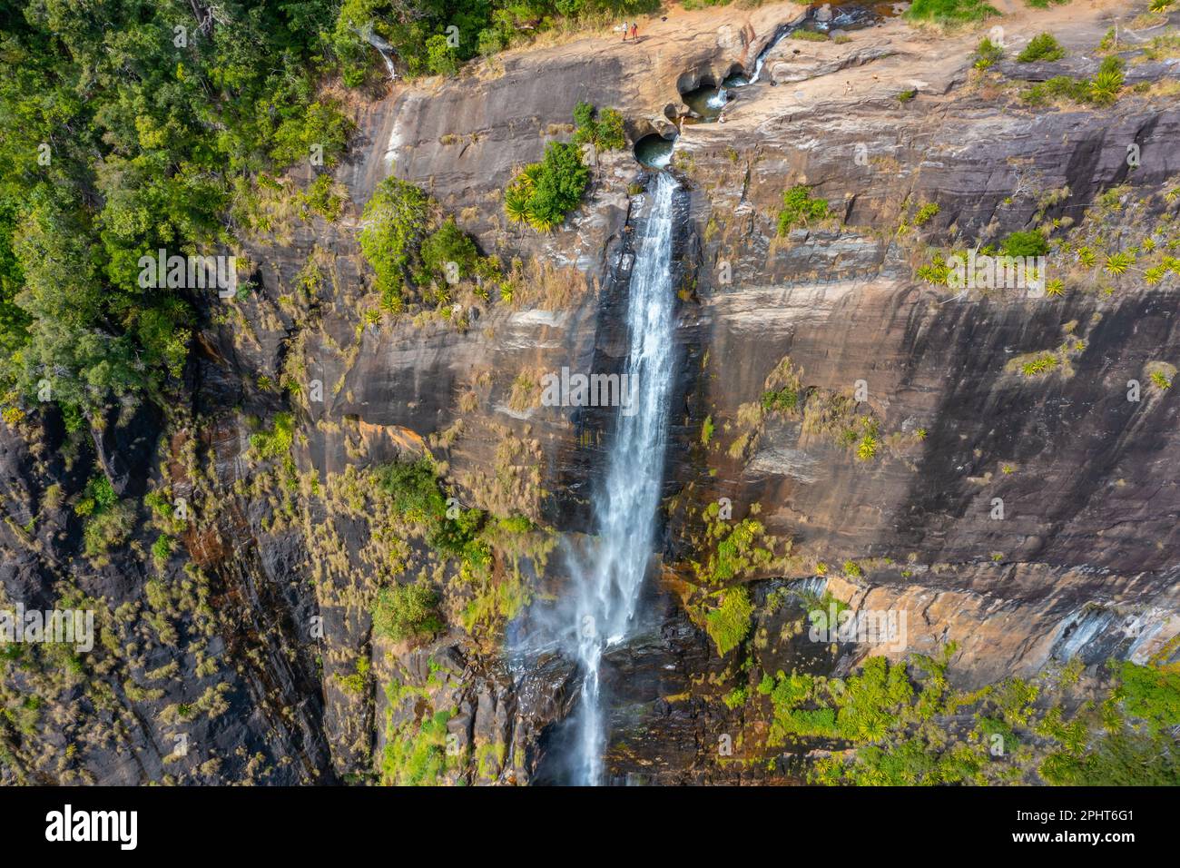 Diyaluma falls near Ella, Sri Lanka Stock Photo - Alamy