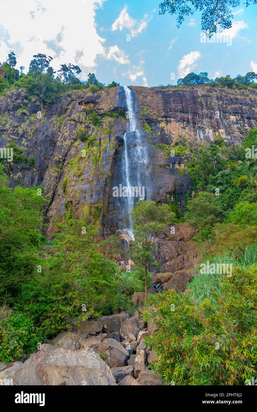 Diyaluma falls near Ella, Sri Lanka Stock Photo - Alamy
