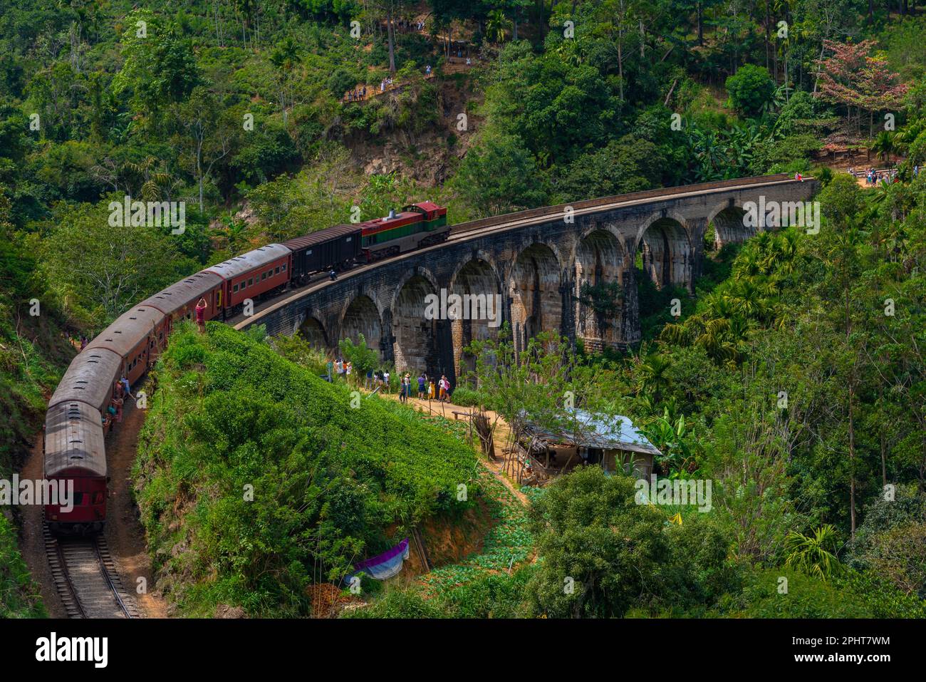 Nine bend bridge hi-res stock photography and images - Alamy