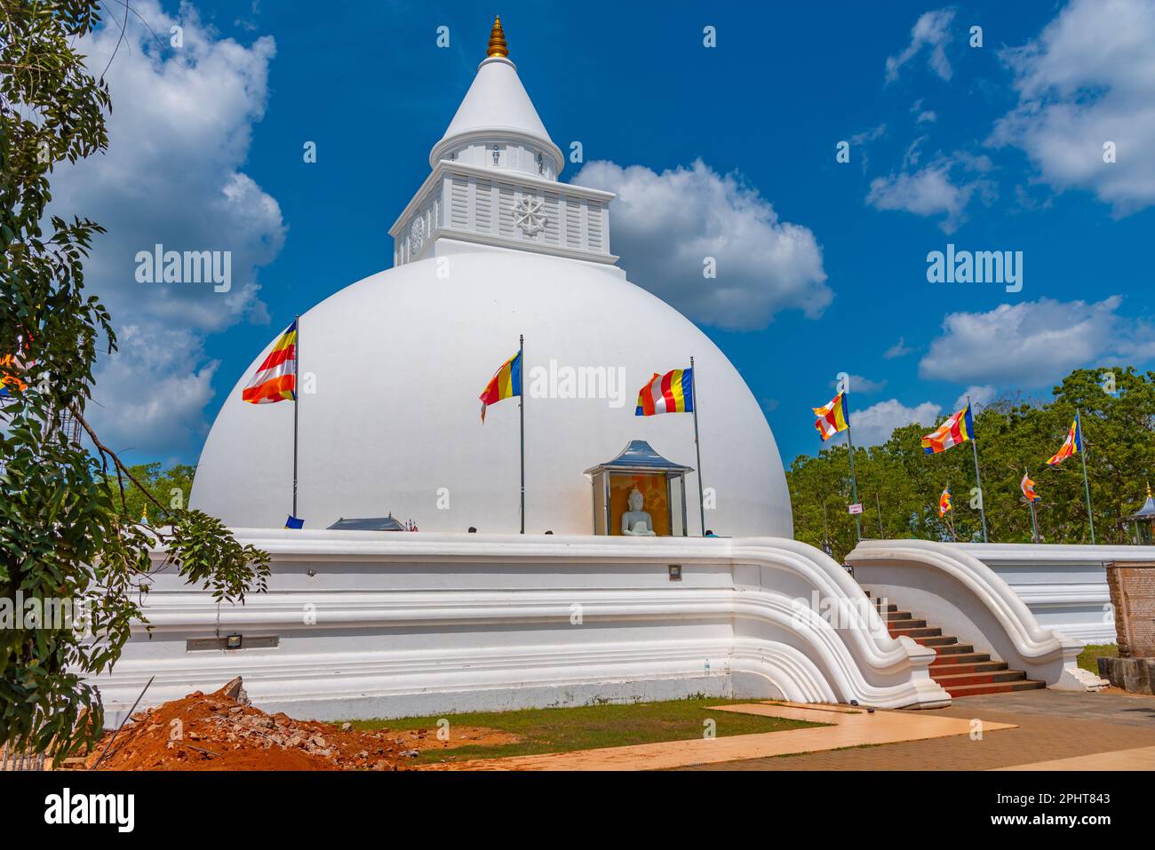 Kirivehara (Kiri Vehera) shrine at Kataragama, Sri Lanka Stock Photo ...