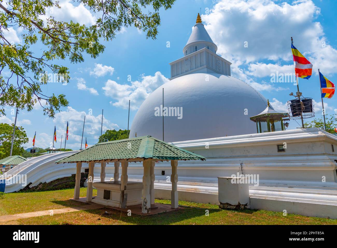 Kirivehara (Kiri Vehera) shrine at Kataragama, Sri Lanka Stock Photo ...