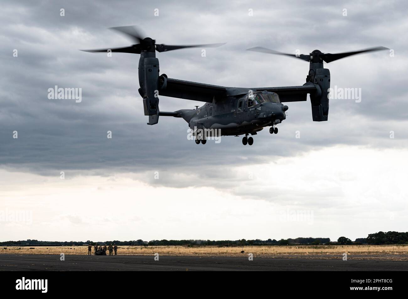 U.S. Navy Special Warfare Task Unit Europe operators conduct hoist ...
