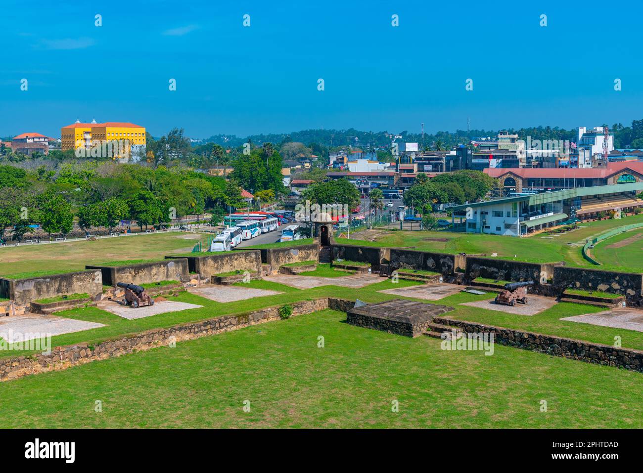 Galle fort cannon hi-res stock photography and images - Alamy