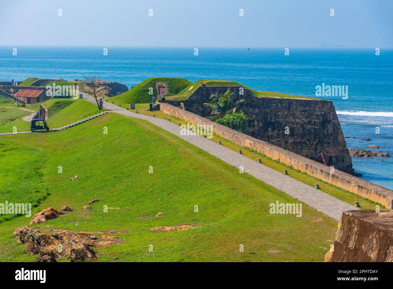 Galle fort cannon hi-res stock photography and images - Alamy