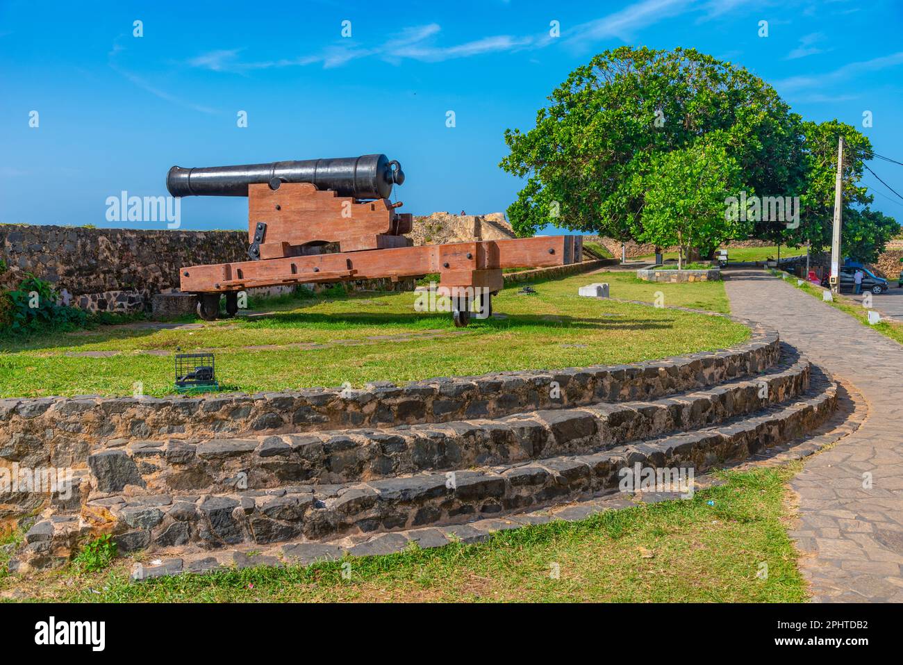 Galle fort cannon hi-res stock photography and images - Alamy