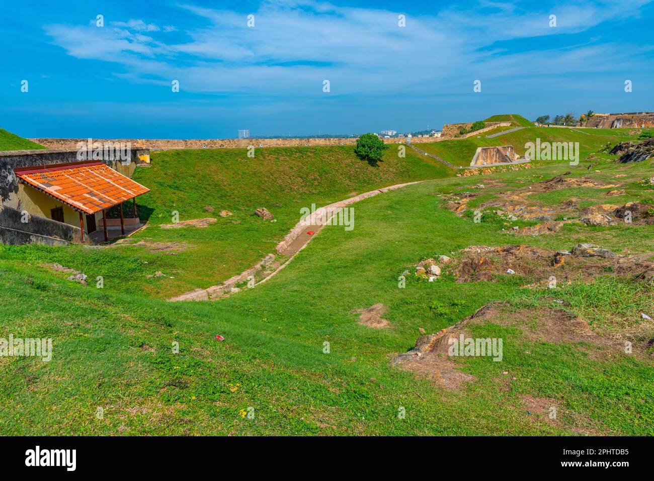 Galle fort cannon hi-res stock photography and images - Alamy