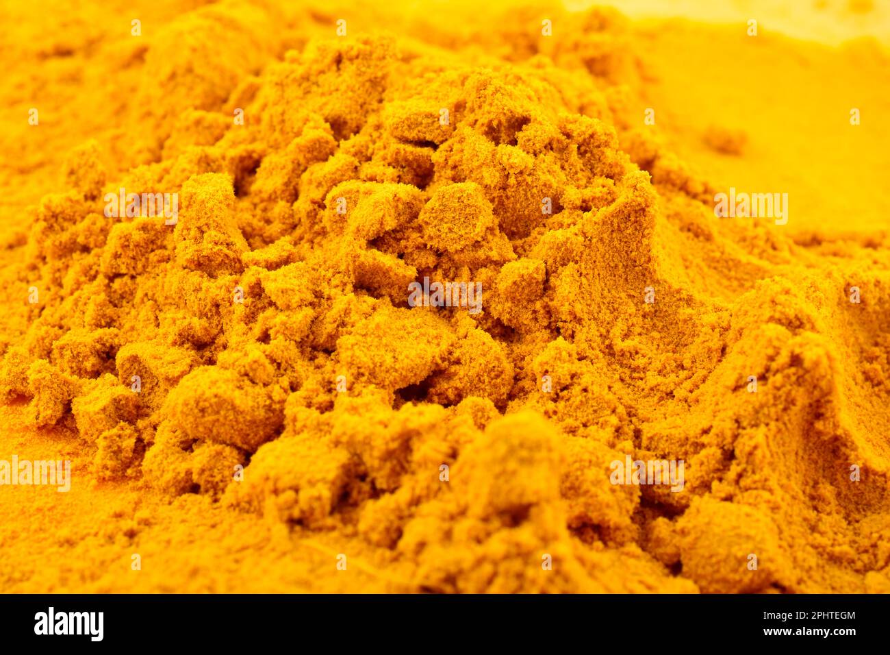 Turmeric texture hi-res stock photography and images - Alamy
