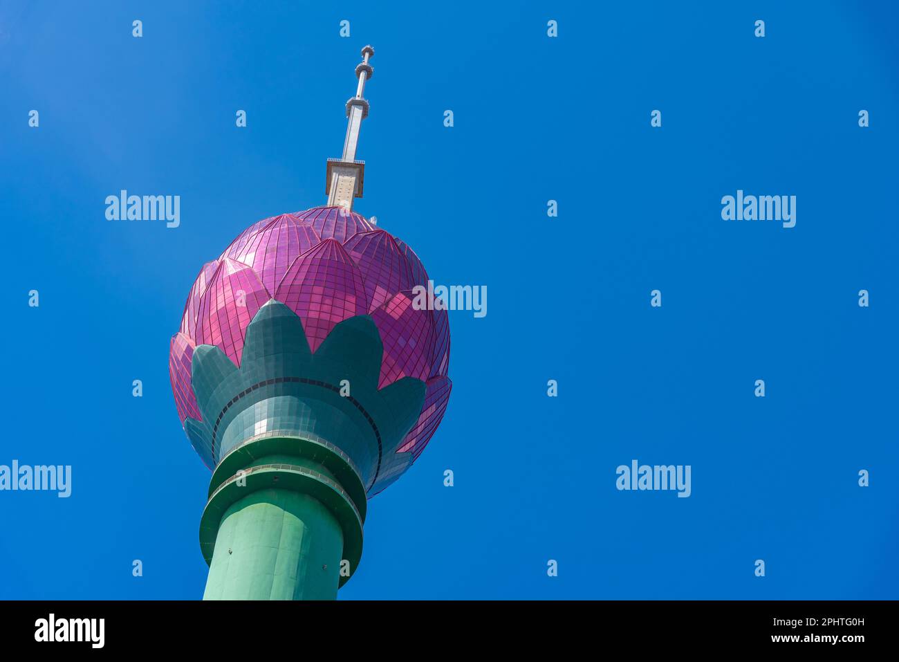 Lotus tower in downtown Colombo, Sri Lanka Stock Photo - Alamy