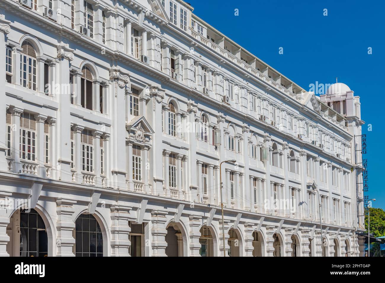 Colonial buildings in the old town of Colombo, Sri Lanka Stock Photo ...