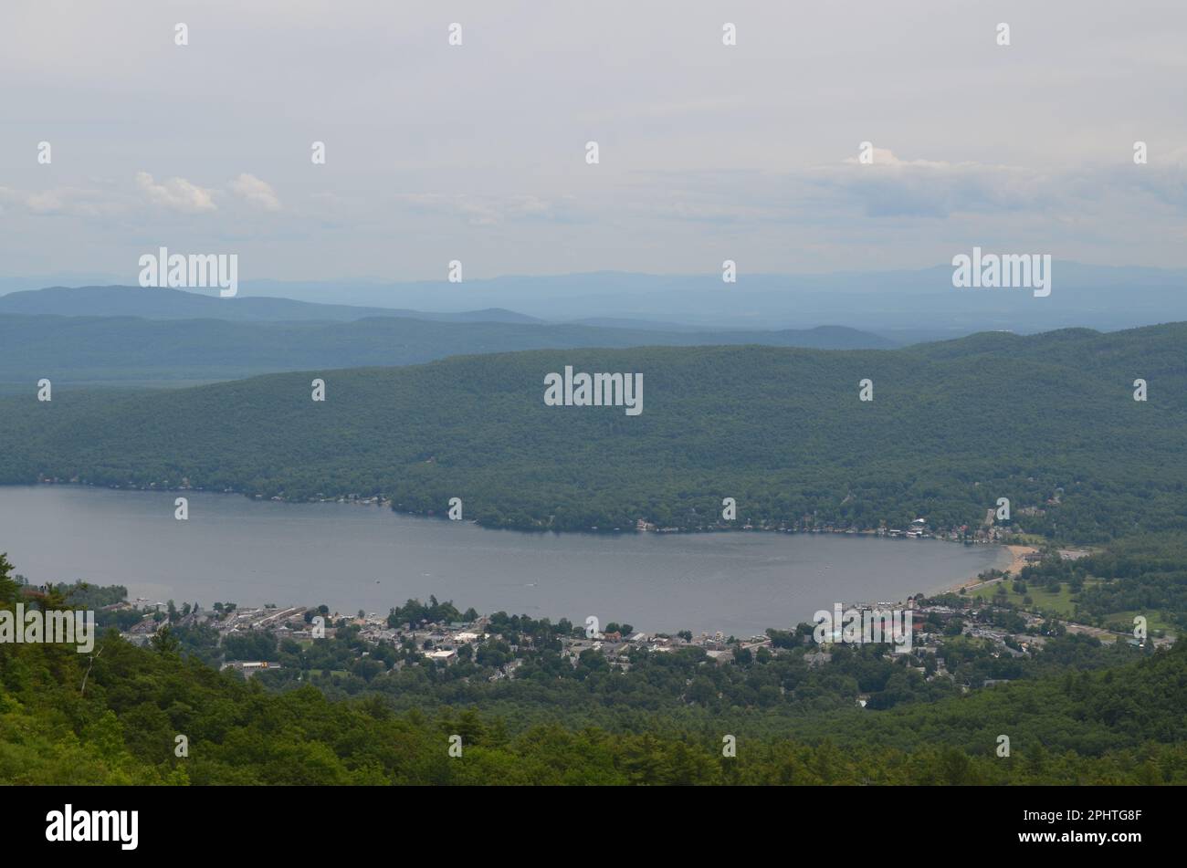 Lake george scenic hi-res stock photography and images - Alamy