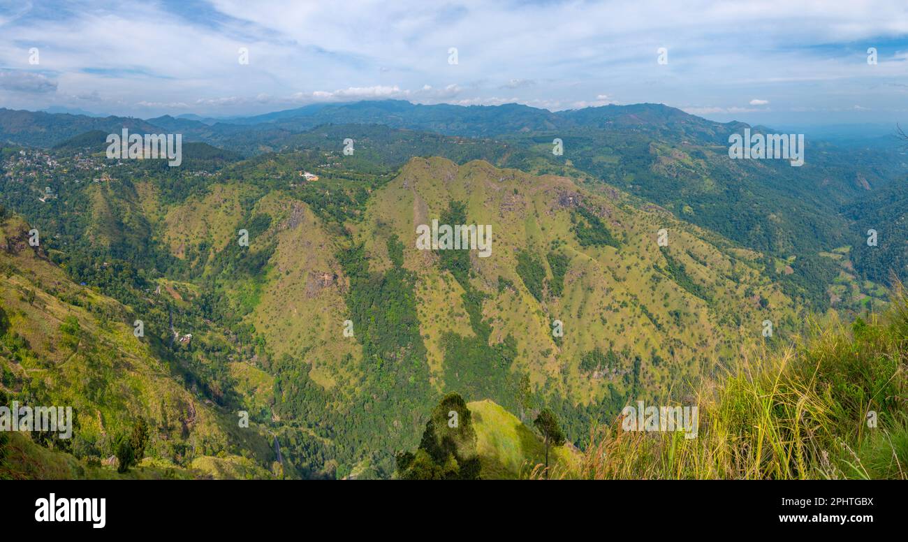 Panorama view of Sri Lanka highlands from Ella rock Stock Photo - Alamy