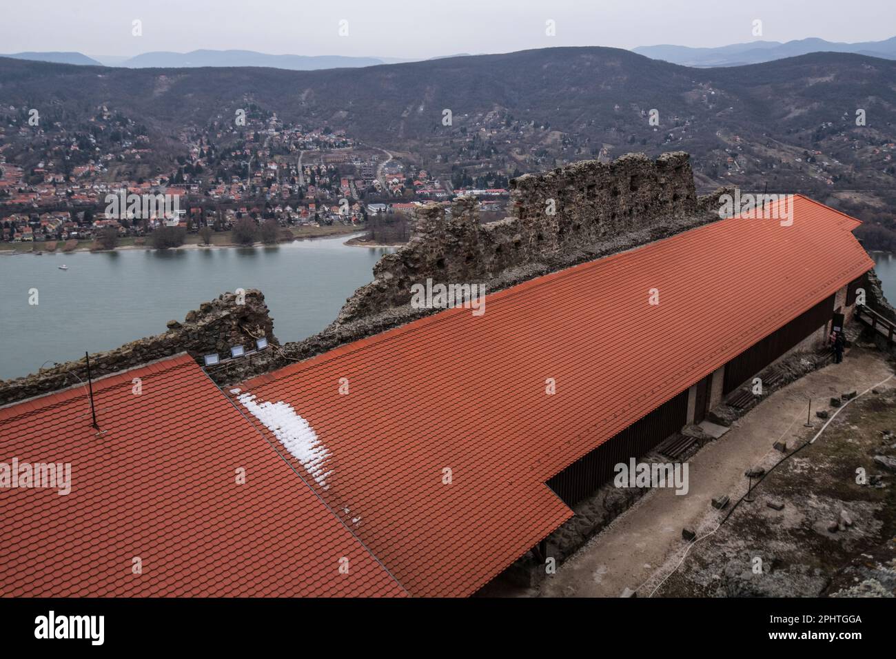 Visegrad Citadel and Upper Castle, view of the Danube River and ...