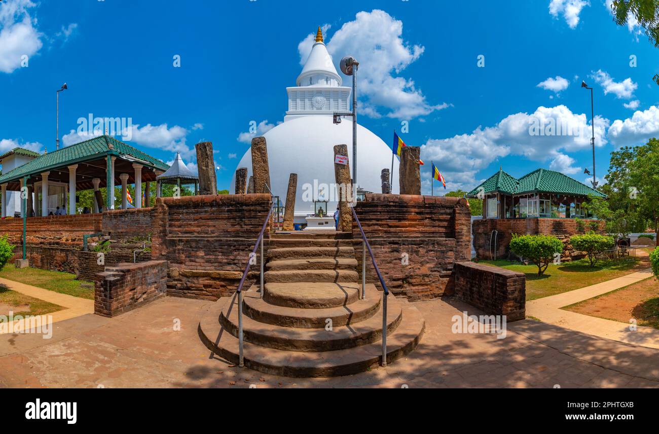 Kiri vehera stupa hi-res stock photography and images - Alamy