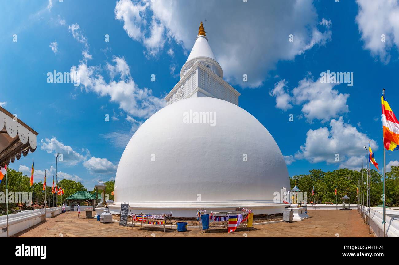 Kirivehara (Kiri Vehera) shrine at Kataragama, Sri Lanka Stock Photo ...