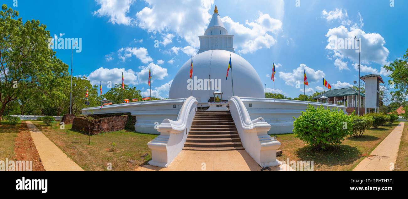 Kirivehara (Kiri Vehera) shrine at Kataragama, Sri Lanka Stock Photo ...