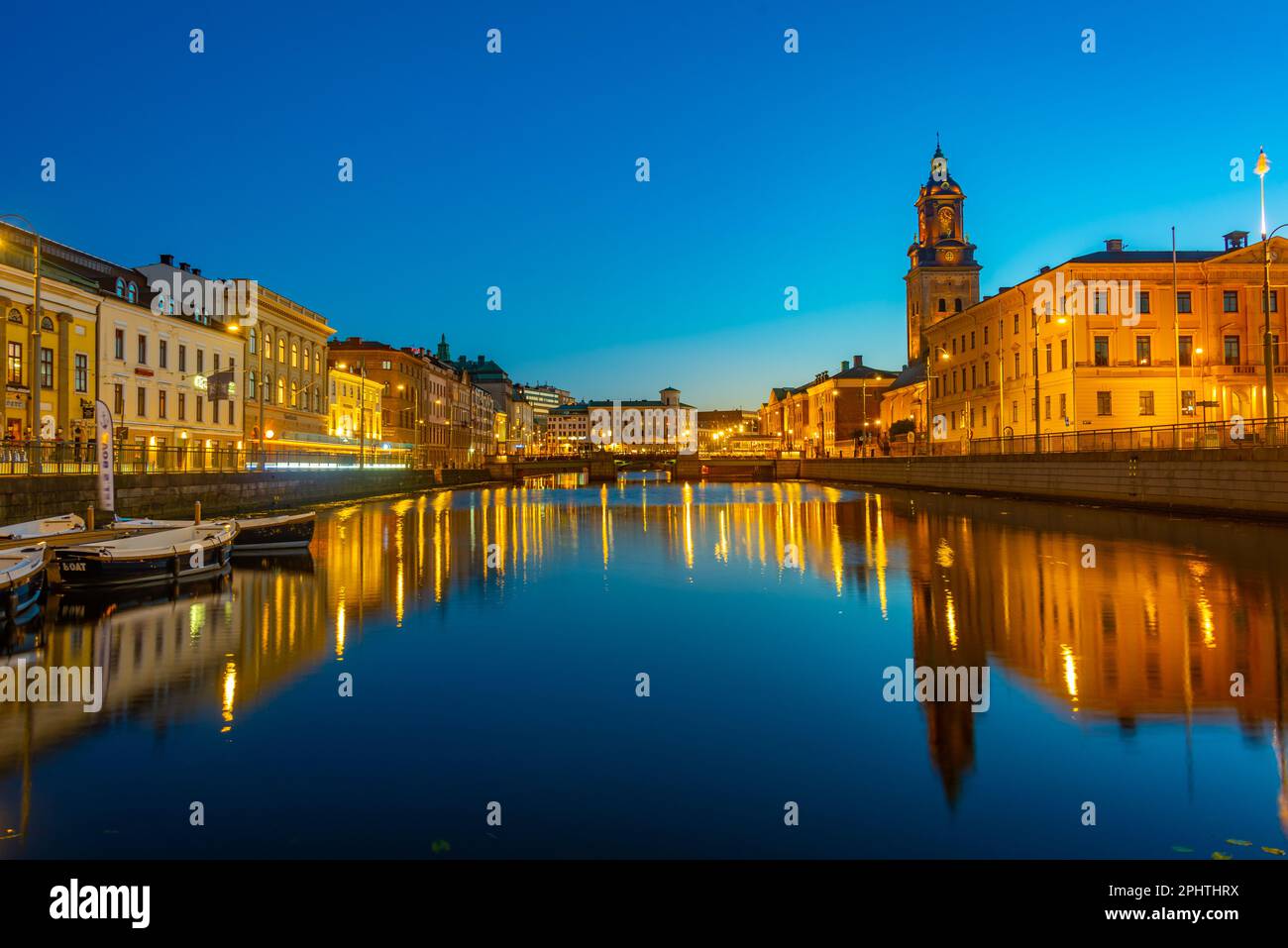 Sunset view of Big harbour channel (stora hamnkanalen) in swedish city ...