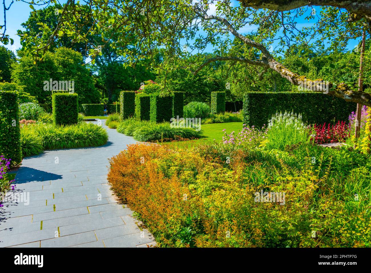 Garden of sofiero castle hi-res stock photography and images - Alamy
