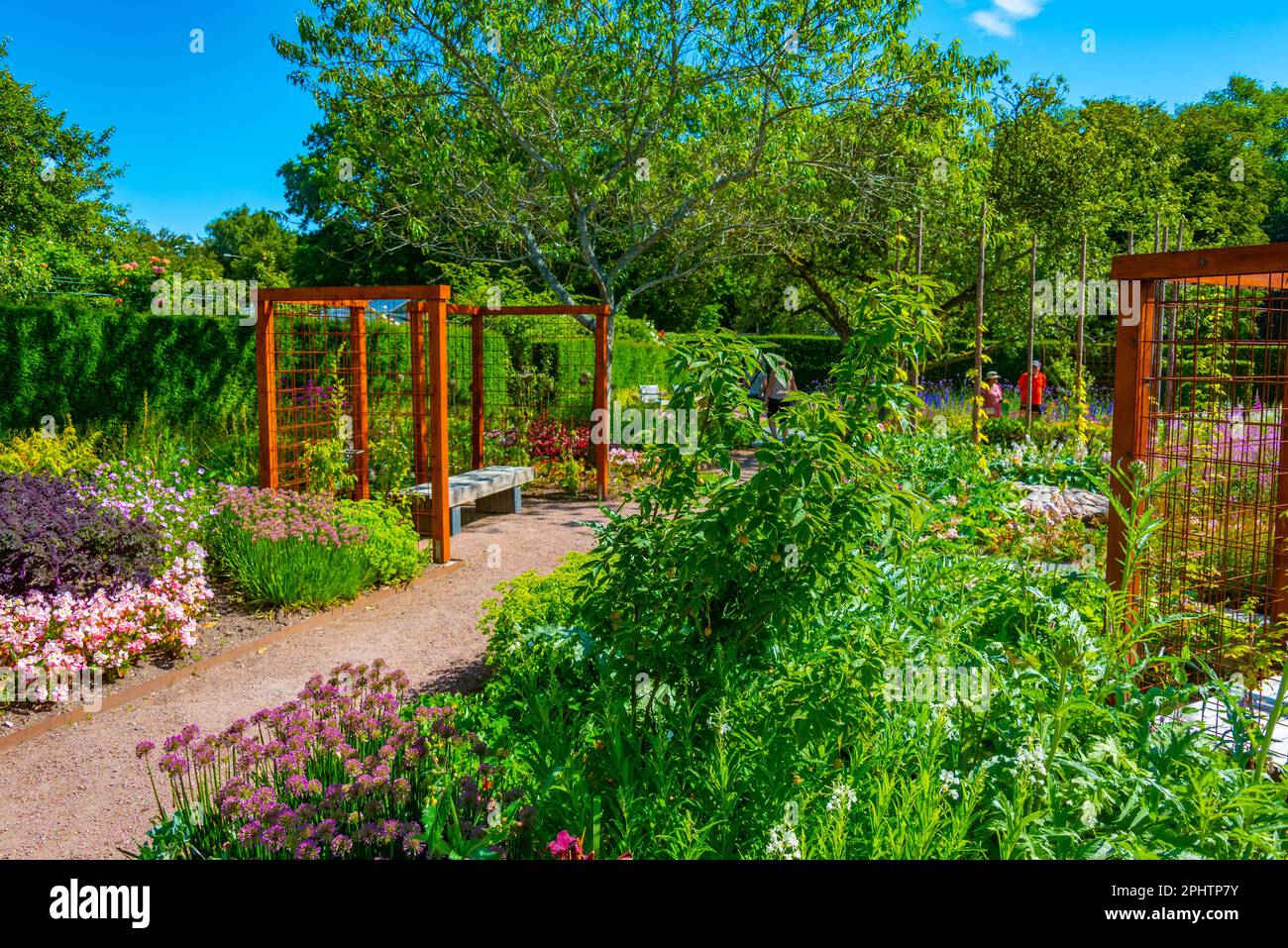 Garden of sofiero castle hi-res stock photography and images - Alamy
