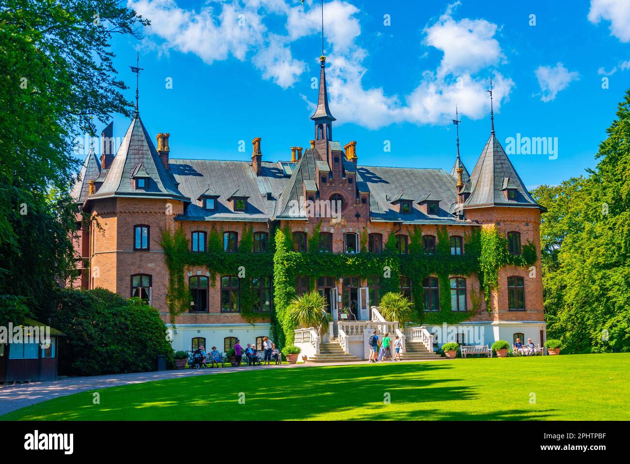 Sofiero palace hi-res stock photography and images - Alamy