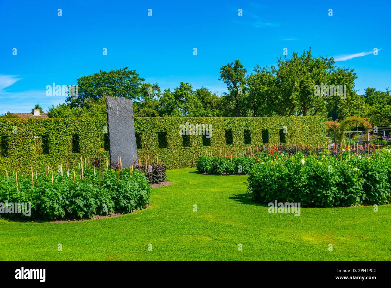 Garden of sofiero castle hi-res stock photography and images - Alamy