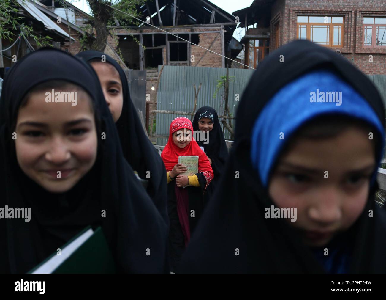 Musulms hi-res stock photography and images - Alamy