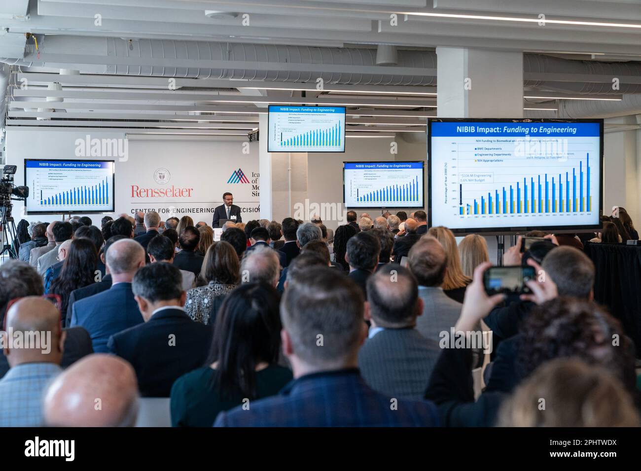 Rensselaer polytechnic university hi-res stock photography and images ...