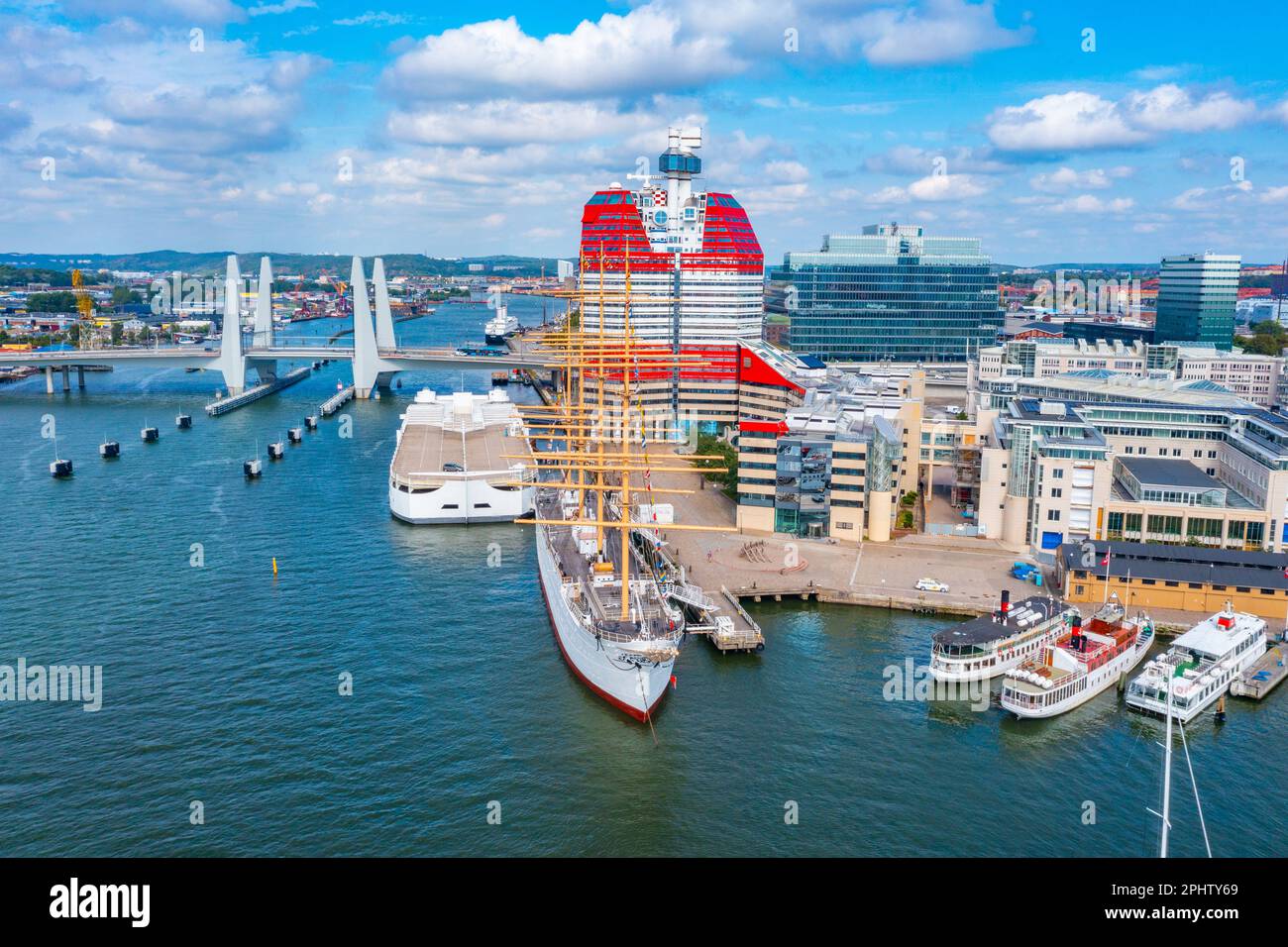 Lilla Bommen building and Barken Viking ship in the swedish city ...