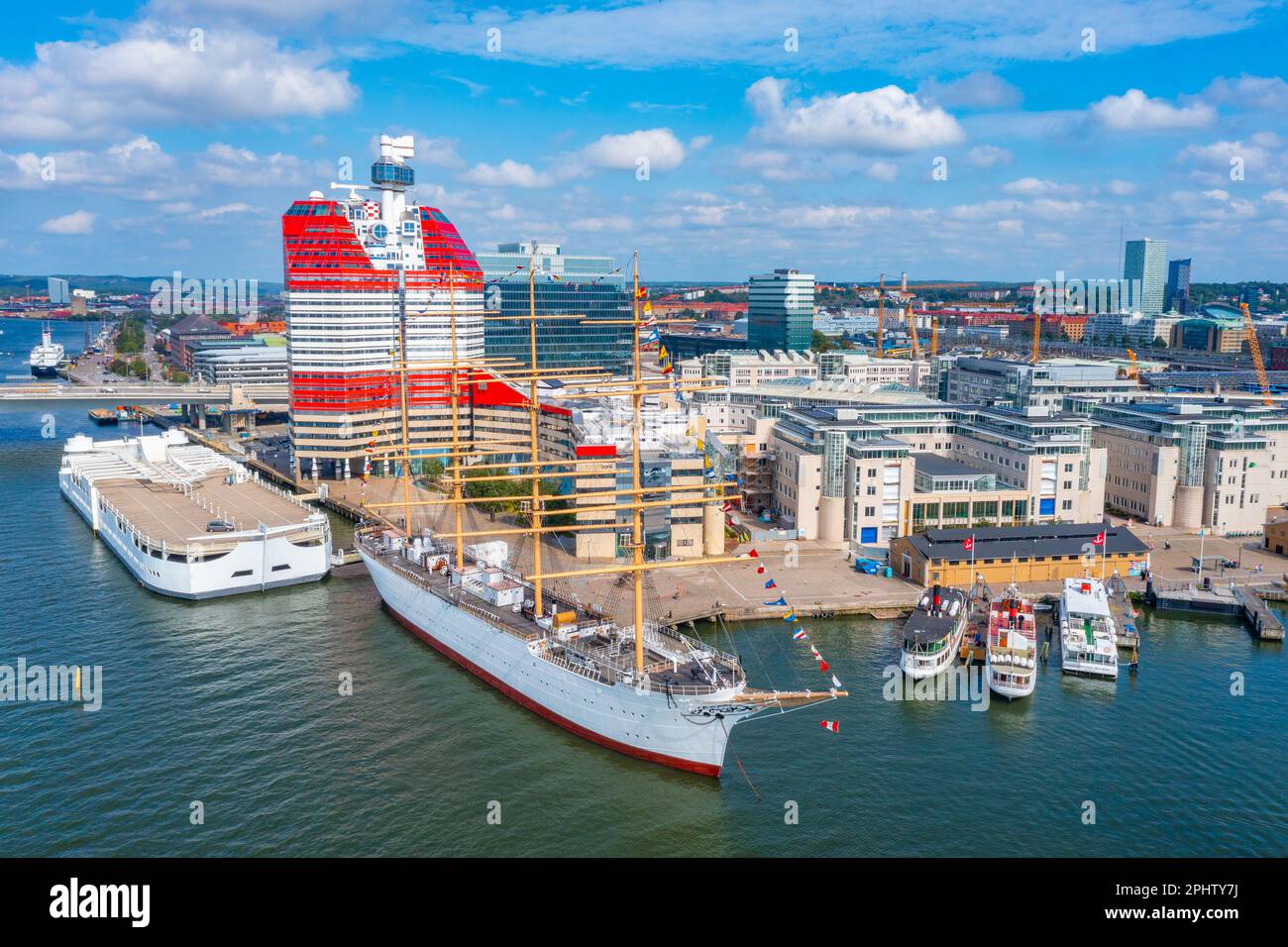 Lilla Bommen building and Barken Viking ship in the swedish city ...