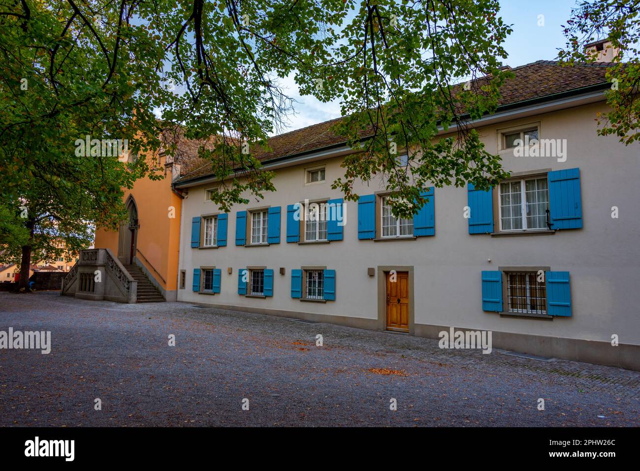 Lindenhof park in the center of swiss city Zuerich Stock Photo - Alamy