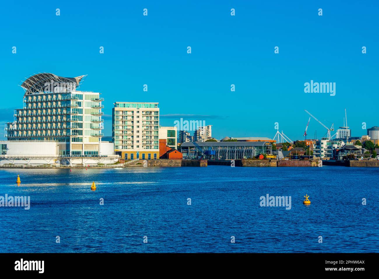 Waterfront of Cardiff bay at Welsh capital Cardiff Stock Photo - Alamy