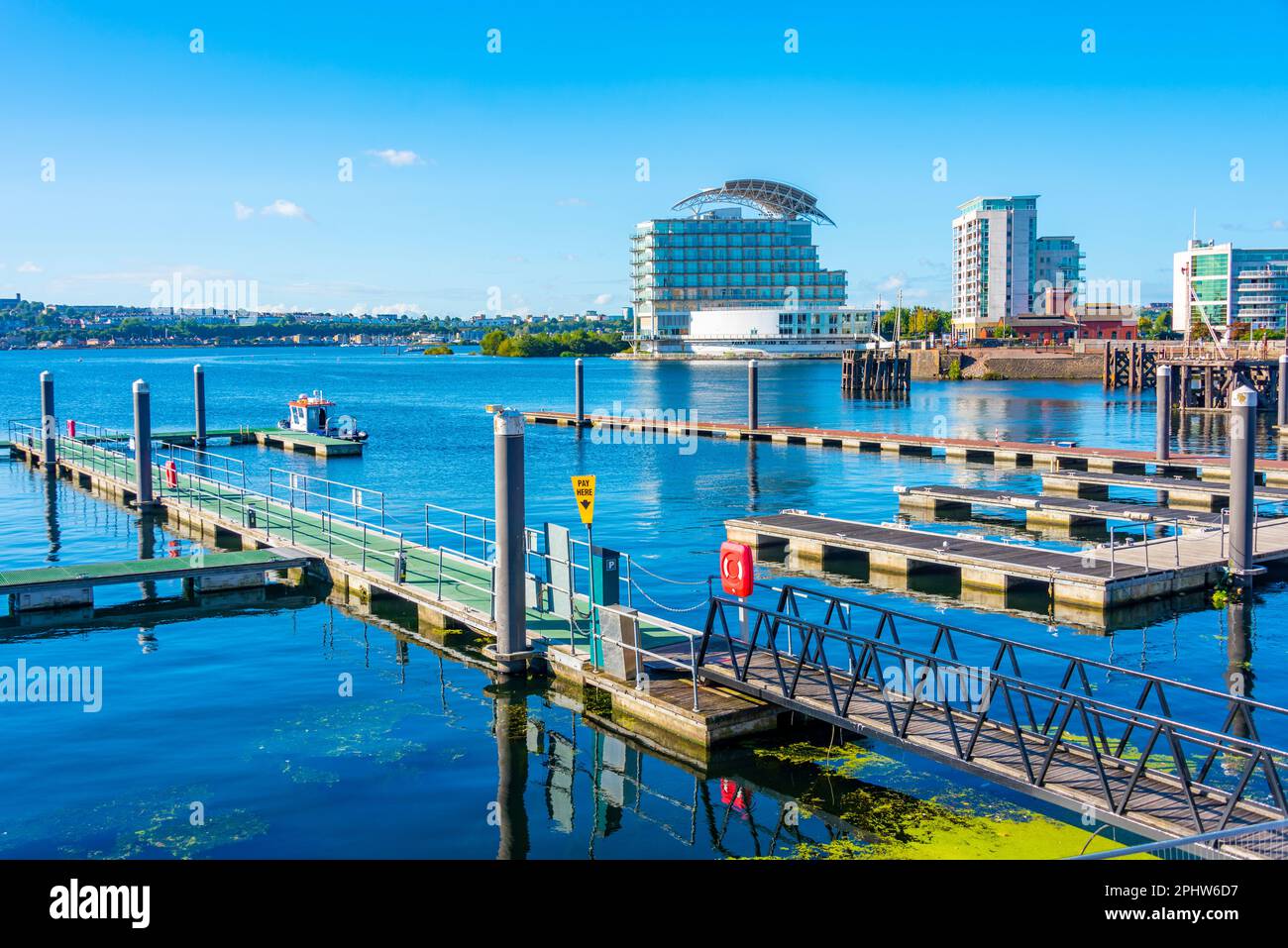 Voco st davids cardiff hotel hi-res stock photography and images - Alamy