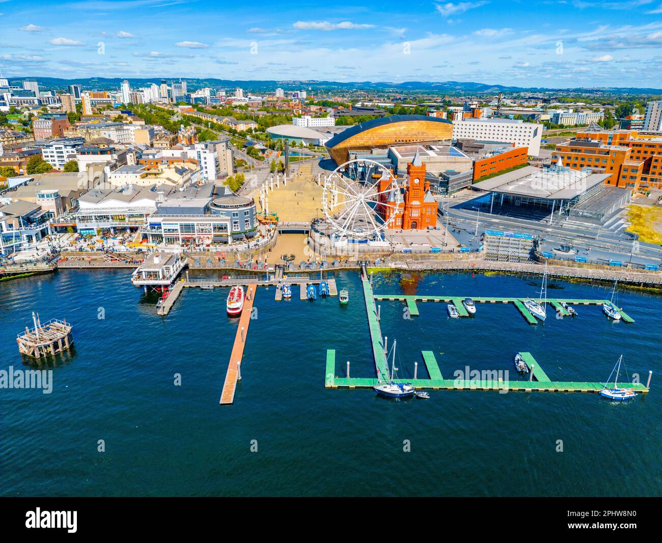 The millennium centre in cardiff docks hi-res stock photography and ...