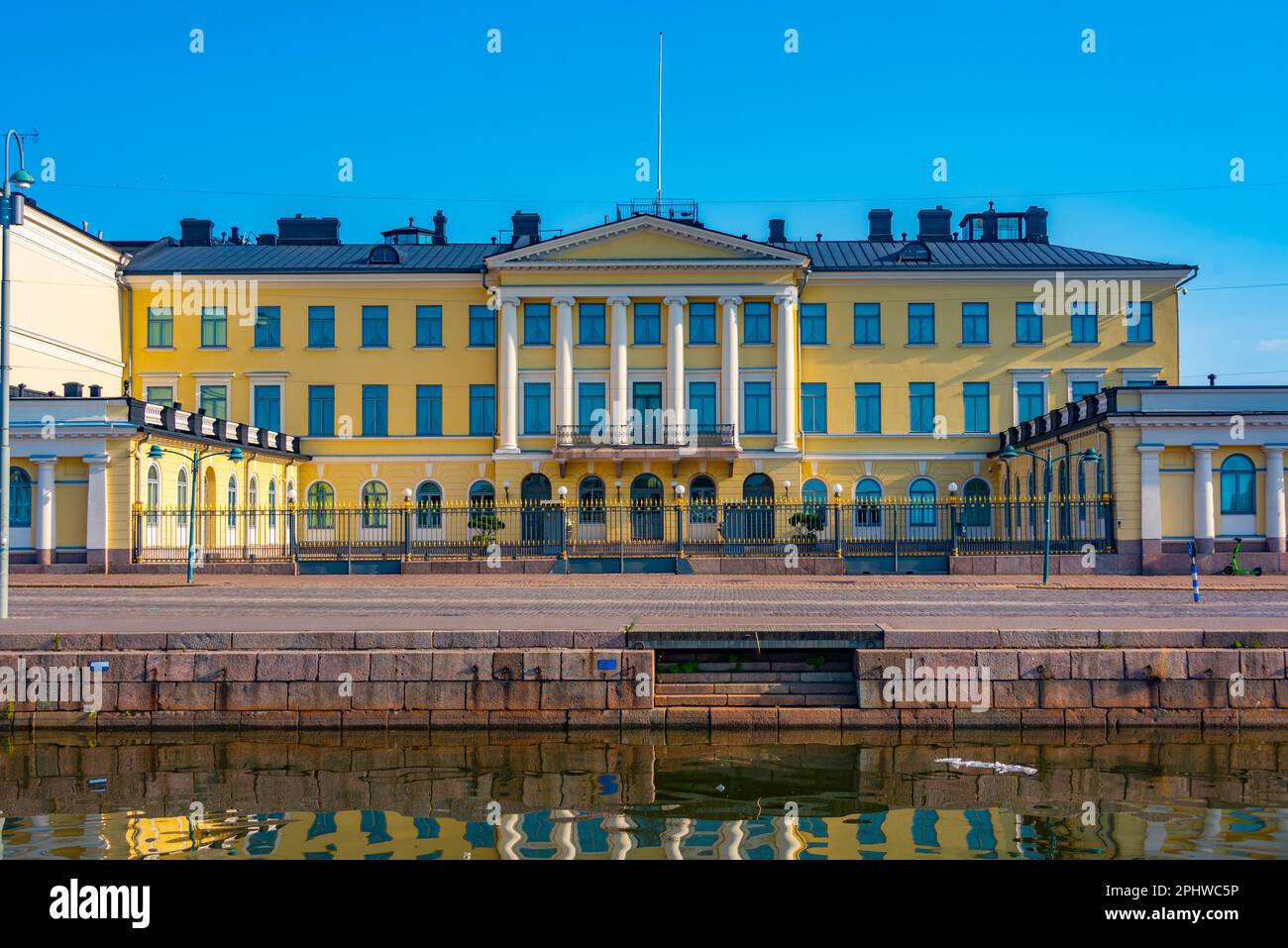 View of the presidential palace in Helsinki, Finland Stock Photo - Alamy