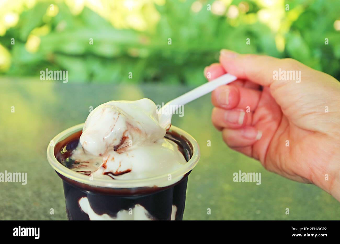 Vanilla soft serve chocolate hi-res stock photography and images - Alamy