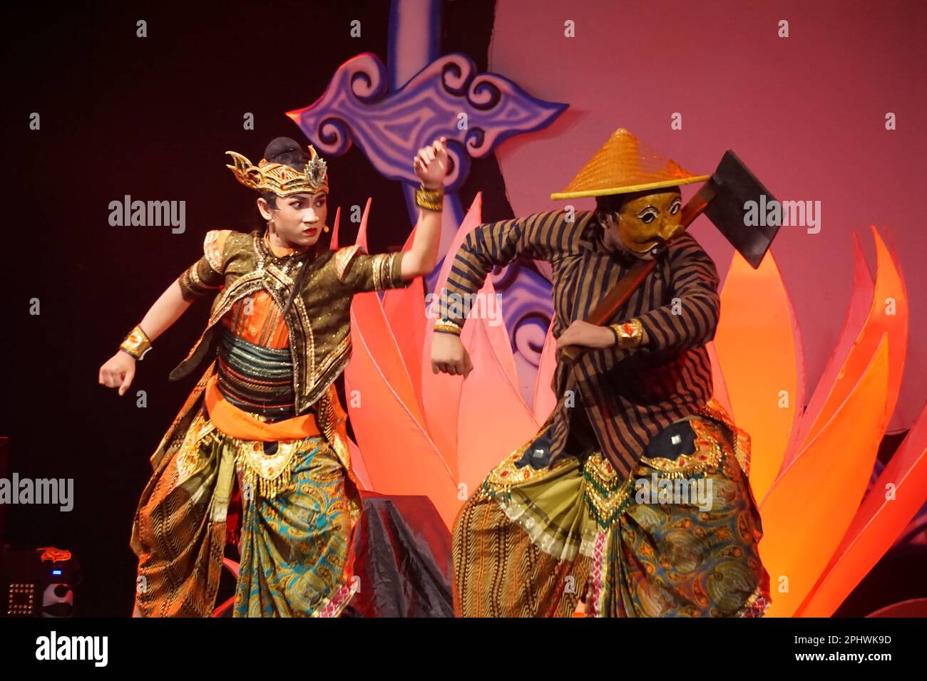 Indonesian perform loh jinawi dance. This dance symbolizes peace ...