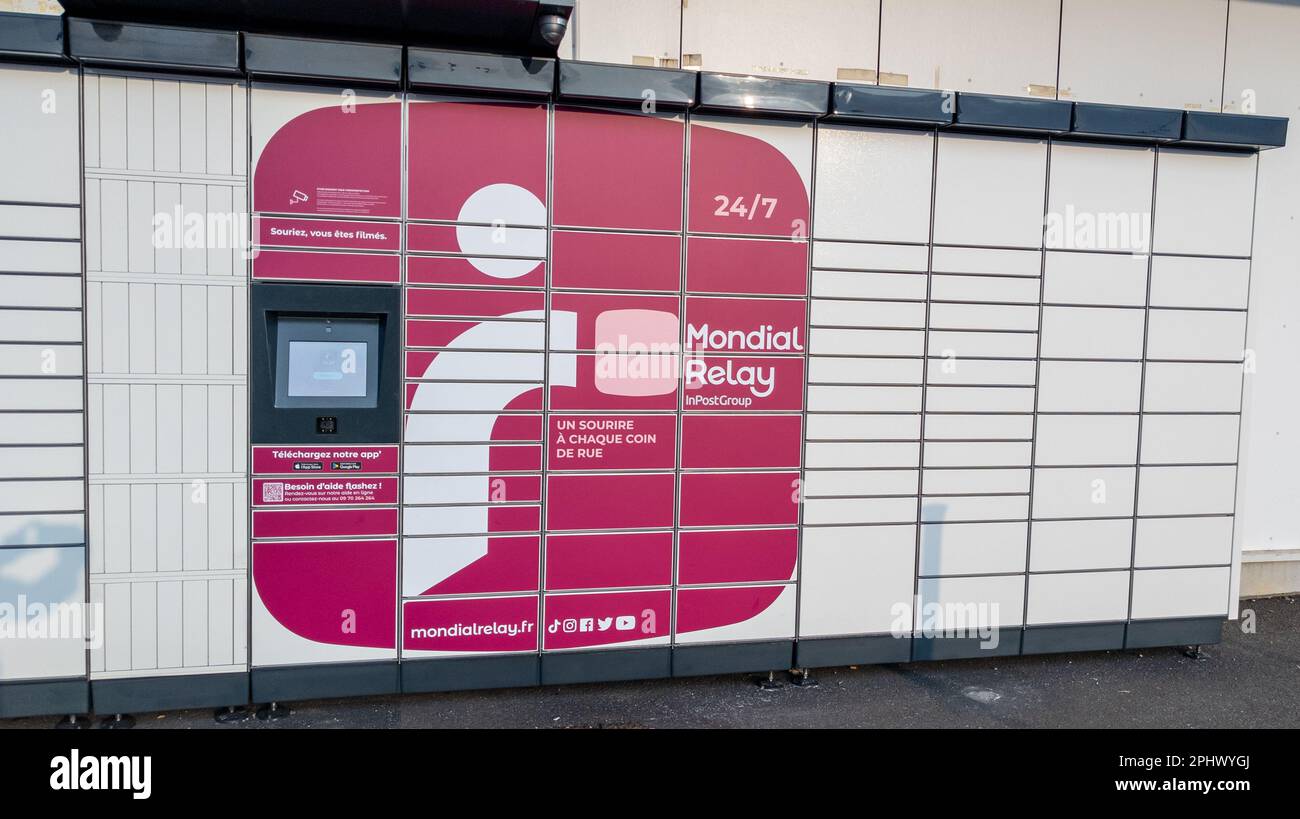 Hub mondial hi-res stock photography and images - Alamy