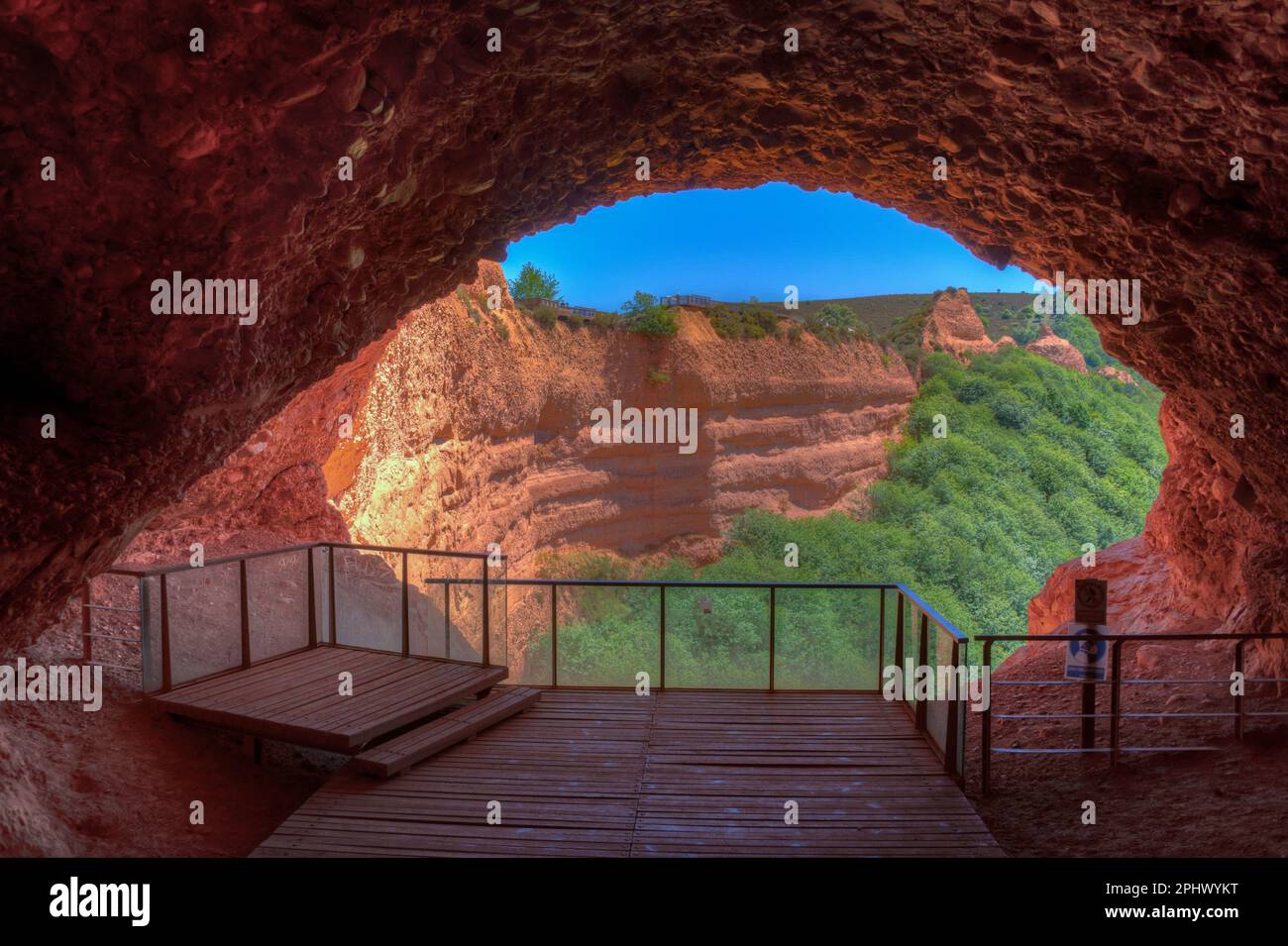 Ancient roman gold mine hi-res stock photography and images - Alamy