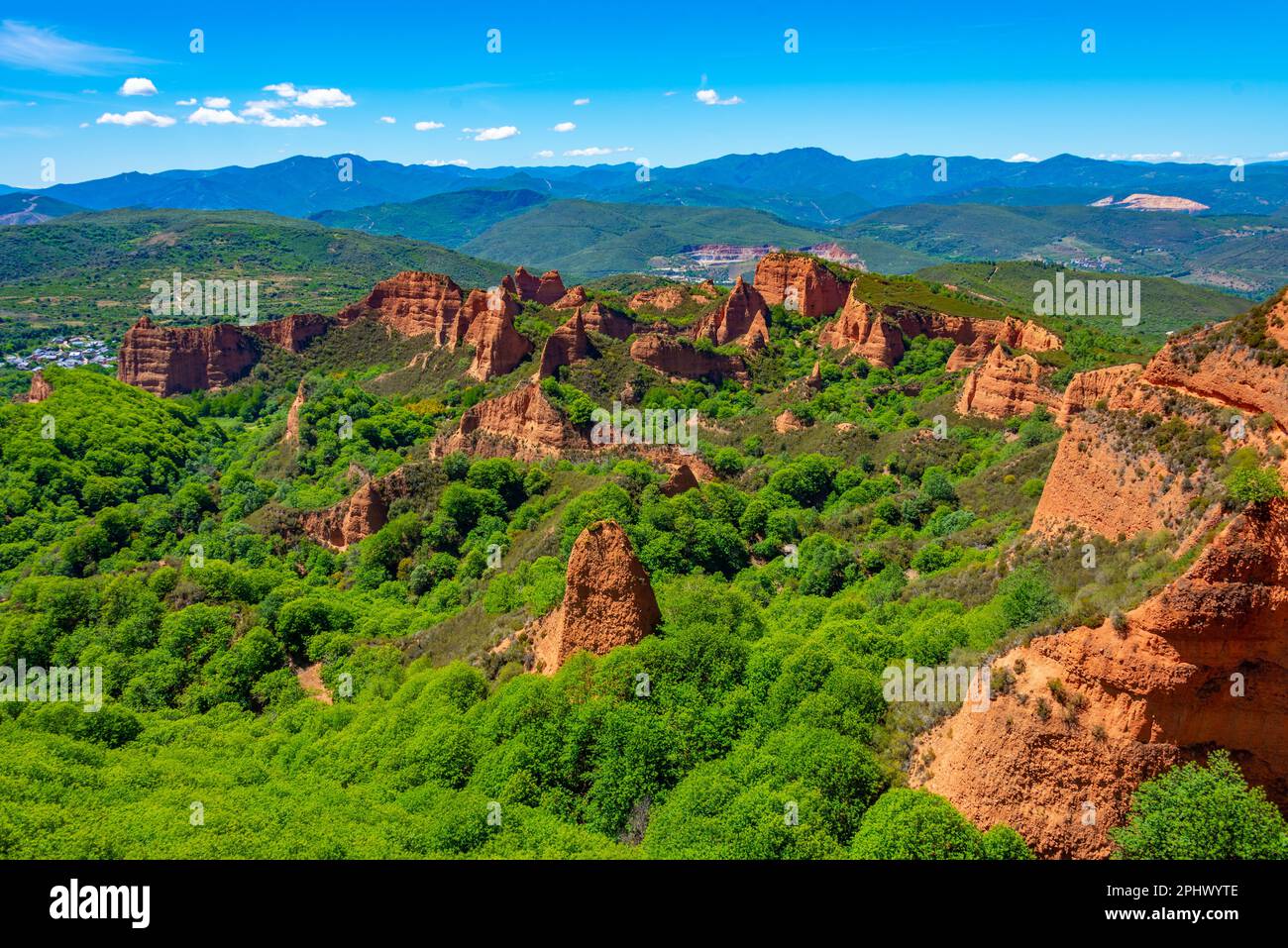 Las Medulas - ancient gold mining site near Ponferrada in Spain Stock ...