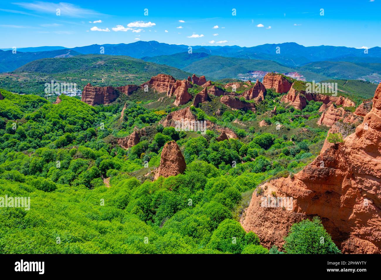 Las Medulas - ancient gold mining site near Ponferrada in Spain Stock ...