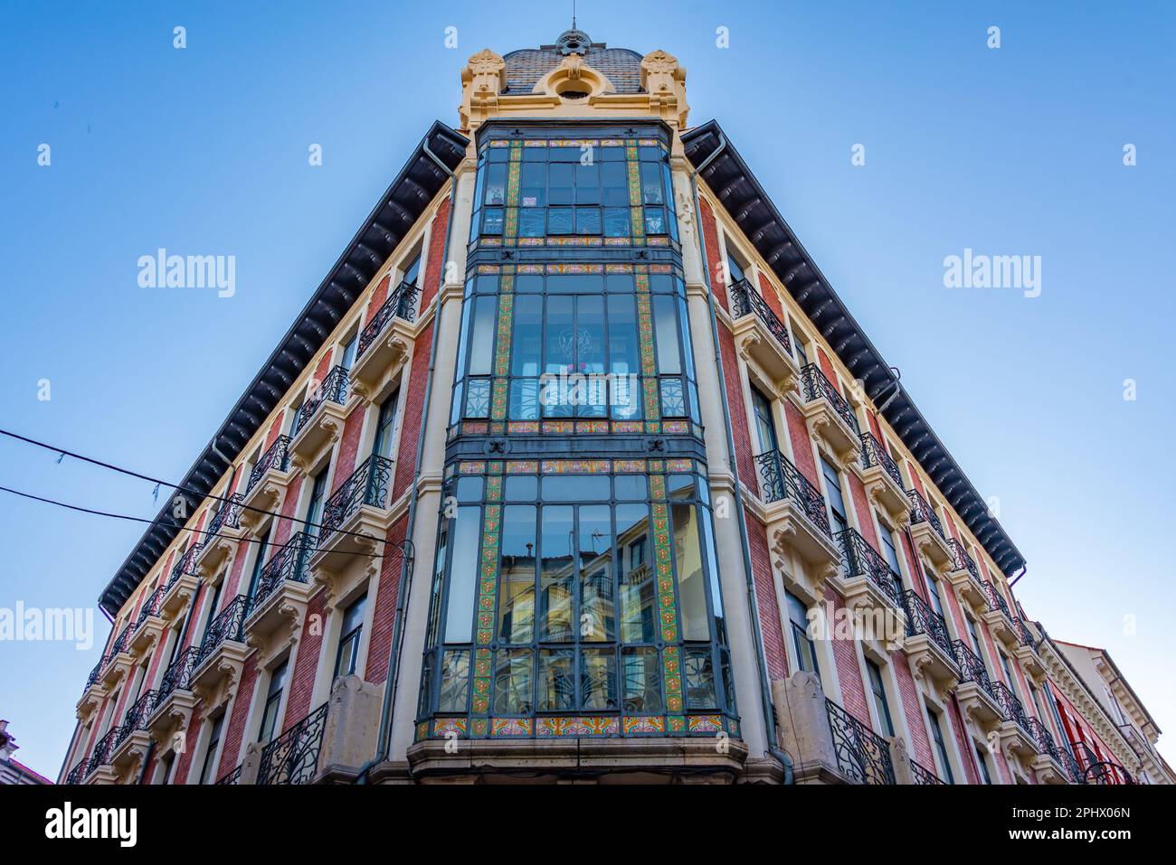 Facades of modern buildings at Leon in Spain Stock Photo - Alamy