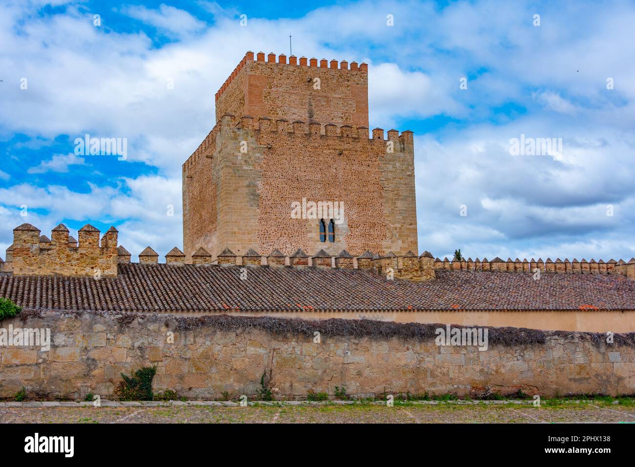 Medieval fortification at Ciudad Rodrigo in Spain Stock Photo - Alamy