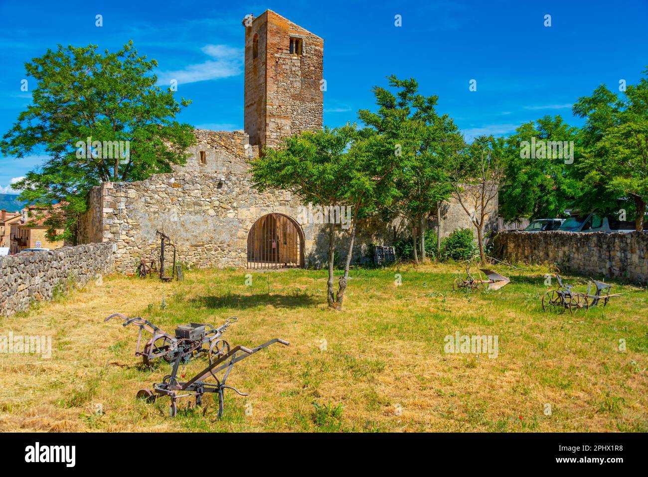 Castillo de Pedraza at Pedraza village in Spain Stock Photo - Alamy