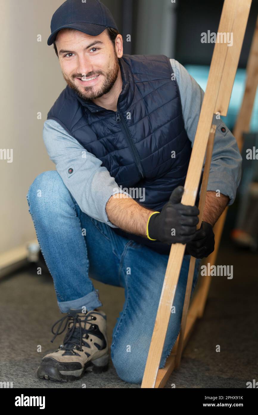 Wooden filings hi-res stock photography and images - Alamy