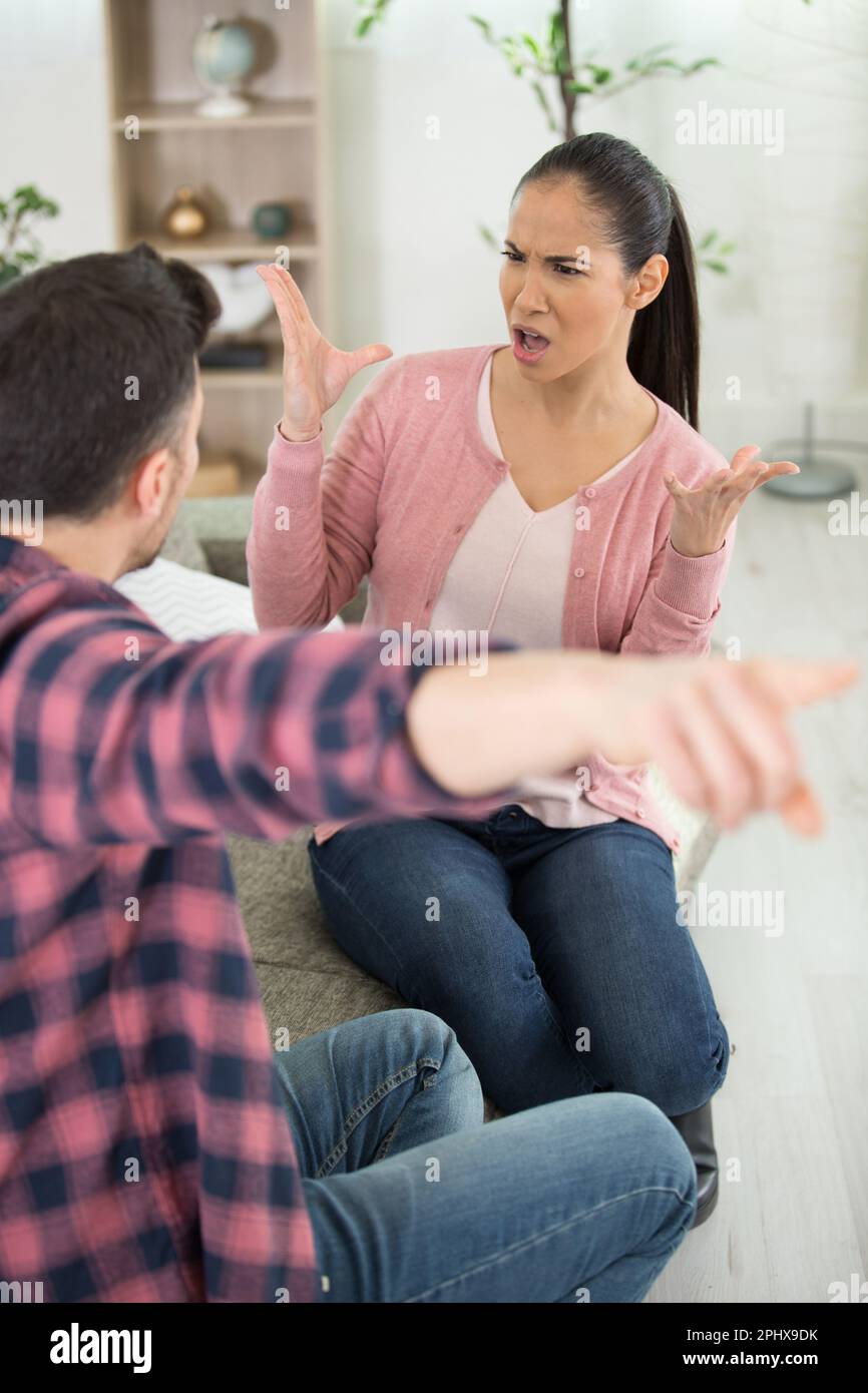 Argument claim hi-res stock photography and images - Alamy