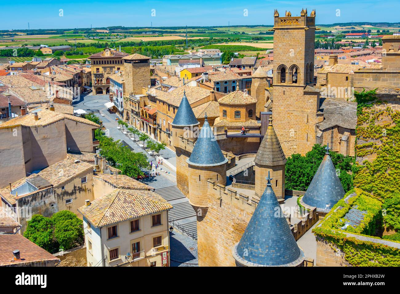 Ramparts of the Royal Palace of Olite in Spain Stock Photo - Alamy